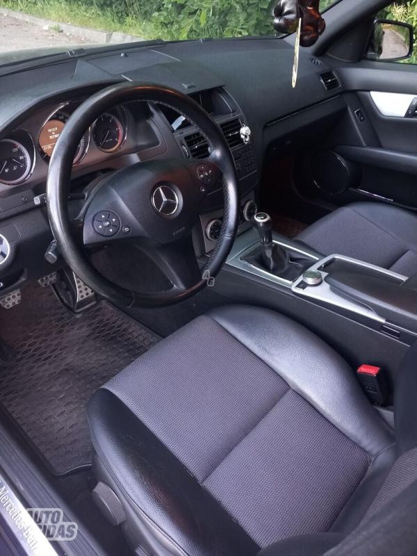 Zils Mercedes-Benz C 250 2011 Ukmergė, ar dzinēja tilpumu 2.10 L un nobraukumu 357 tūkst. km par 4300 €, foto 7 vietnē AUTOMOTO.COM.LV