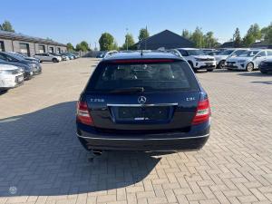 Blue Mercedes-Benz C 250 2011 in Taurage, with an engine capacity of 2.14 L and mileage of 370 thousand km for 3000 €, photo 7 on AUTOMOTO.COM.LV