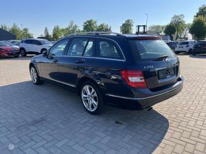 Blue Mercedes-Benz C 250 2011 in Taurage, with an engine capacity of 2.14 L and mileage of 370 thousand km for 3000 €, photo 8 on AUTOMOTO.COM.LV