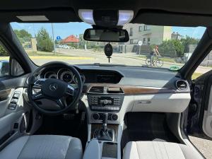 Blue Mercedes-Benz C 250 2013 in Taurage, with an engine capacity of 2.14 L and mileage of 300 thousand km for 7190 €, photo 12 on AUTOMOTO.COM.LV