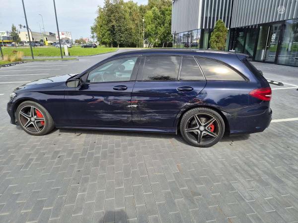 Blue Mercedes-Benz C 250 2016 in Kaunas, with an engine capacity of 2.14 L and mileage of 308 thousand km for 8700 €, photo 9 on AUTOMOTO.COM.LV