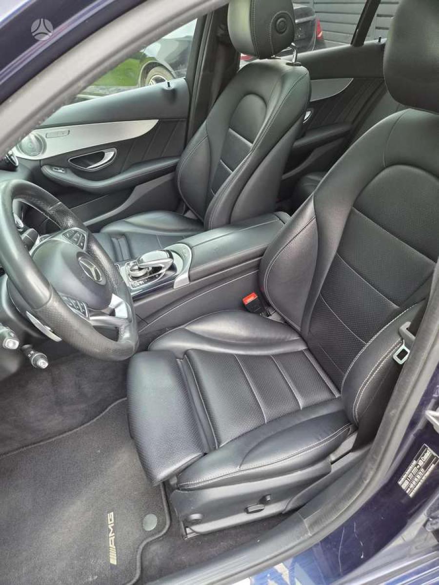 Blue Mercedes-Benz C 250 2016 in Kaunas, with an engine capacity of 2.14 L and mileage of 308 thousand km for 8700 €, photo 13 on AUTOMOTO.COM.LV