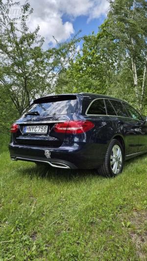 Zils Mercedes-Benz C 250 2017 Viļņa, ar dzinēja tilpumu 2.10 L un nobraukumu 178 tūkst. km par 17950 €, foto 5 vietnē AUTOMOTO.COM.LV