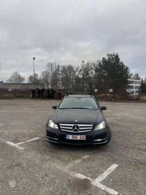 Brown Mercedes-Benz C 250 2014 in Alytus, with an engine capacity of 2.14 L and mileage of 229 thousand km for 7750 €, photo 3 on AUTOMOTO.COM.LV