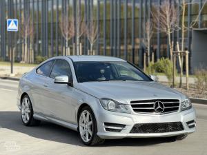 Pelēks Mercedes-Benz C 250 2012 Viļņa, ar dzinēja tilpumu 2.20 L un nobraukumu 320 tūkst. km par 7200 €, foto  vietnē AUTOMOTO.COM.LV
