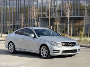 Grey Mercedes-Benz C 250 2012 in Vilnius, with an engine capacity of 2.20 L and mileage of 320 thousand km for 7200 €, photo 4 on AUTOMOTO.COM.LV