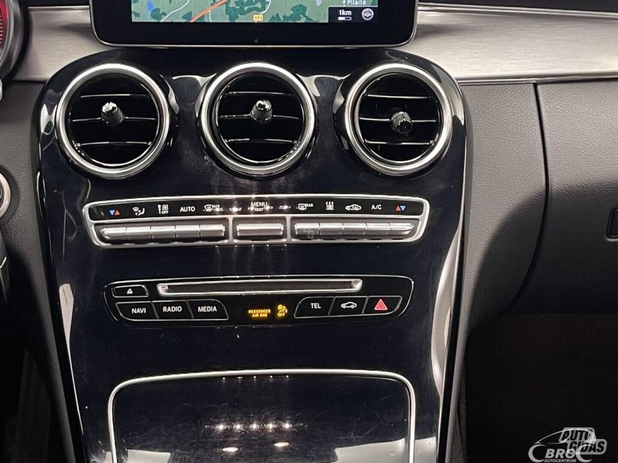 Pelēks Mercedes-Benz C 250 2016 Avižieniai, ar dzinēja tilpumu 2.10 L un nobraukumu 301 tūkst. km par 15900 €, foto 15 vietnē AUTOMOTO.COM.LV