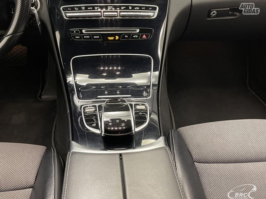 Pelēks Mercedes-Benz C 250 2016 Avižieniai, ar dzinēja tilpumu 2.10 L un nobraukumu 301 tūkst. km par 15900 €, foto 16 vietnē AUTOMOTO.COM.LV