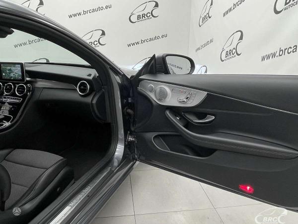 Pelēks Mercedes-Benz C 250 2016 Viļņa, ar dzinēja tilpumu 2.14 L un nobraukumu 301 tūkst. km par 14900 €, foto 9 vietnē AUTOMOTO.COM.LV