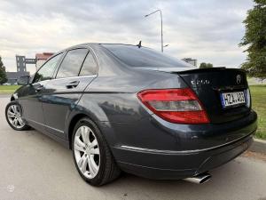 Серый Мерседес Ц 250 2009 в Каунас, объемом двигателя 2.20 л и пробегом 265 тыс. км за 5000 €, фото 4 на AUTOMOTO.COM.LV