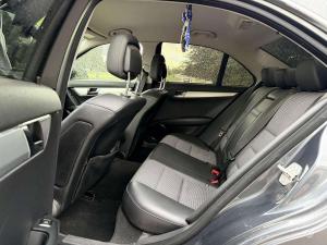 Grey Mercedes-Benz C 250 2009 in Kaunas, with an engine capacity of 2.20 L and mileage of 265 thousand km for 4750 €, photo 11 on AUTOMOTO.COM.LV
