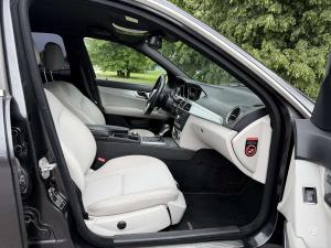 Pelēks Mercedes-Benz C 250 2012 Kauņa, ar dzinēja tilpumu 2.14 L un nobraukumu 312 tūkst. km par 8500 €, foto 19 vietnē AUTOMOTO.COM.LV