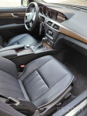 Grey Mercedes-Benz C 250 2013 in Riga, with an engine capacity of 2.50 L and mileage of 0 thousand km for 6950 €, photo 15 on AUTOMOTO.COM.LV