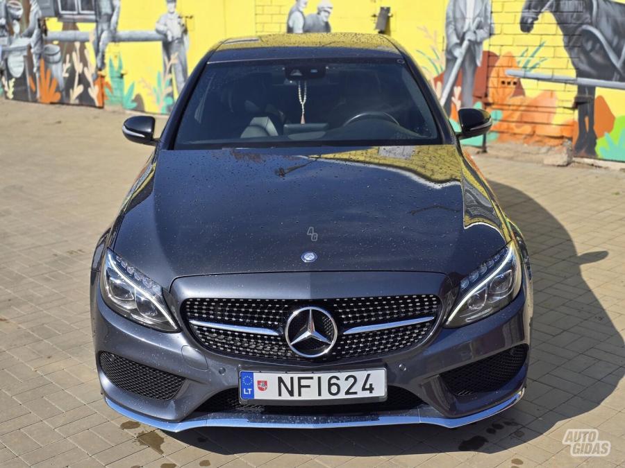 Grey Mercedes-Benz C 250 2015 in Kaunas, with an engine capacity of 2.10 L and mileage of 195 thousand km for 16200 €, photo 4 on AUTOMOTO.COM.LV