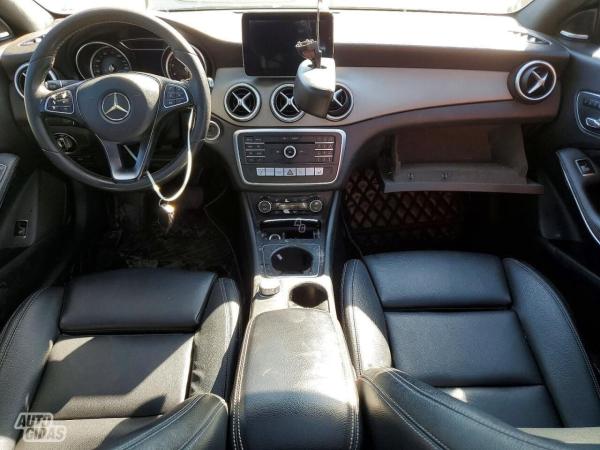 Pelēks Mercedes-Benz C 250 2017 Klaipėda, ar dzinēja tilpumu 2.00 L un nobraukumu 263 tūkst. km par 7400 €, foto 6 vietnē AUTOMOTO.COM.LV