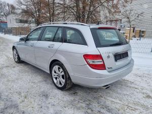 Pelēks Mercedes-Benz C 250 2010 Kauņa, ar dzinēja tilpumu 2.00 L un nobraukumu 244 tūkst. km par 5200 €, foto 4 vietnē AUTOMOTO.COM.LV