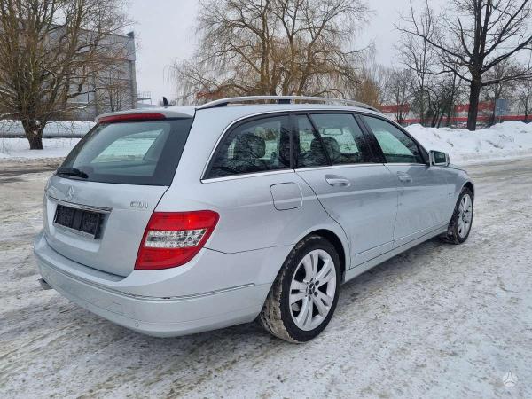 Grey Mercedes-Benz C 250 2010 in Kaunas, with an engine capacity of 2.00 L and mileage of 244 thousand km for 5200 €, photo 6 on AUTOMOTO.COM.LV