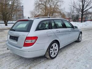 Pelēks Mercedes-Benz C 250 2010 Kauņa, ar dzinēja tilpumu 2.00 L un nobraukumu 244 tūkst. km par 5200 €, foto 6 vietnē AUTOMOTO.COM.LV