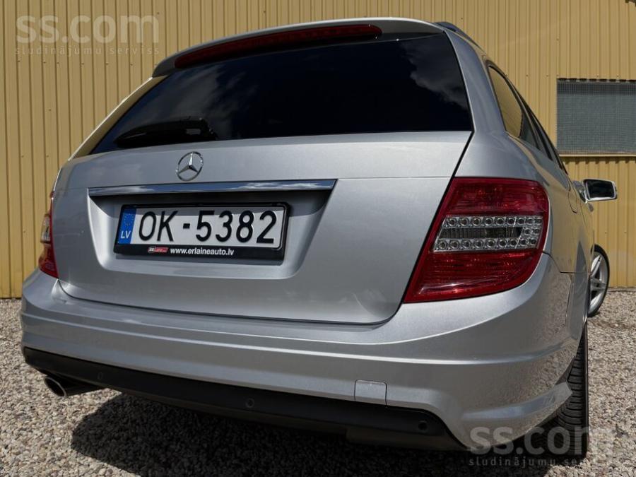 Серый Мерседес Ц 250 2010 в Тукумс, объемом двигателя 2.20 л и пробегом 270 тыс. км за 6600 €, фото 11 на AUTOMOTO.COM.LV