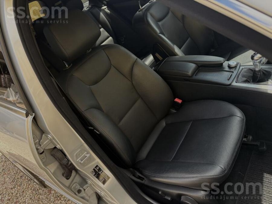 Серый Мерседес Ц 250 2010 в Тукумс, объемом двигателя 2.20 л и пробегом 270 тыс. км за 6600 €, фото 22 на AUTOMOTO.COM.LV