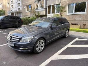 Grey Mercedes-Benz C 250 2010 in Vilnius, with an engine capacity of 2.14 L and mileage of 269 thousand km for 3999 €, photo  on AUTOMOTO.COM.LV
