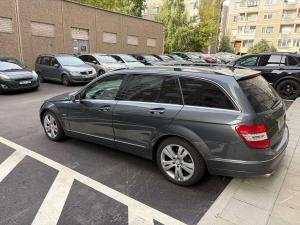 Grey Mercedes-Benz C 250 2010 in Vilnius, with an engine capacity of 2.14 L and mileage of 269 thousand km for 3999 €, photo 5 on AUTOMOTO.COM.LV