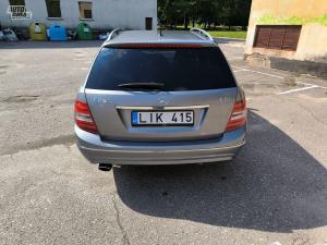 Grey Mercedes-Benz C 250 2011 in Siauliai, with an engine capacity of 2.10 L and mileage of 315 thousand km for 5200 €, photo 5 on AUTOMOTO.COM.LV