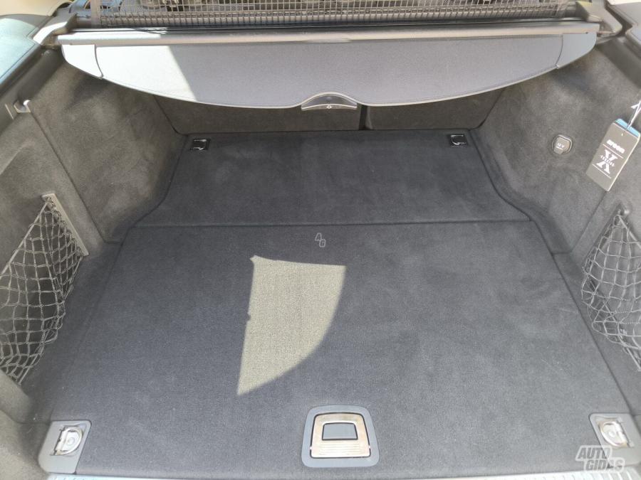 Grey Mercedes-Benz C 250 2011 in Siauliai, with an engine capacity of 2.10 L and mileage of 315 thousand km for 5200 €, photo 18 on AUTOMOTO.COM.LV