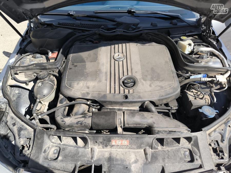 Grey Mercedes-Benz C 250 2011 in Siauliai, with an engine capacity of 2.10 L and mileage of 315 thousand km for 5200 €, photo 19 on AUTOMOTO.COM.LV