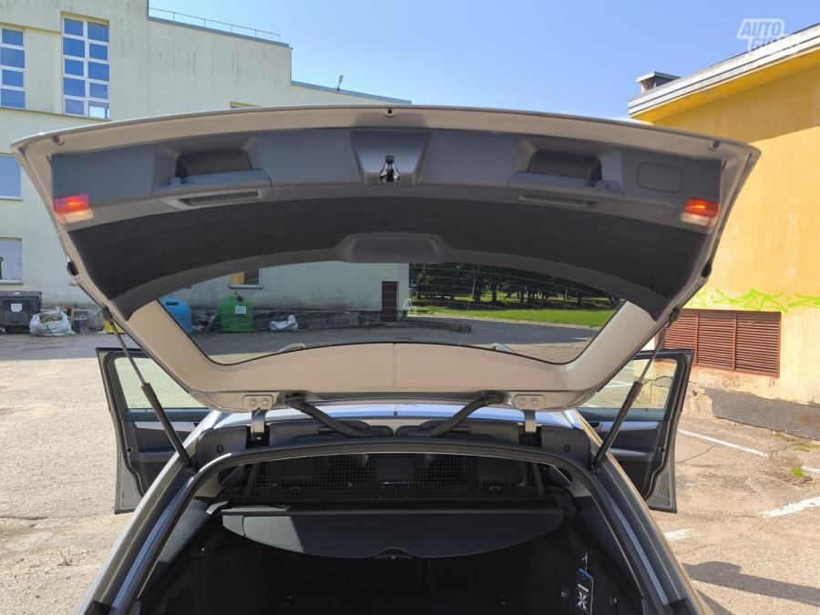 Grey Mercedes-Benz C 250 2011 in Siauliai, with an engine capacity of 2.10 L and mileage of 315 thousand km for 5200 €, photo 20 on AUTOMOTO.COM.LV
