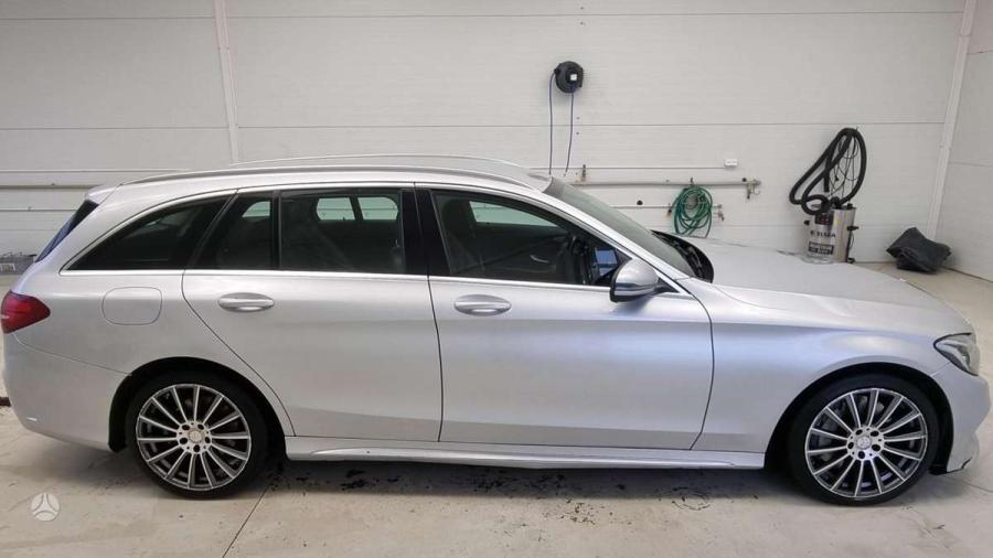 Grey Mercedes-Benz C 250 2015 in Radviliskis, with an engine capacity of 2.14 L and mileage of 670 thousand km for 7500 €, photo 7 on AUTOMOTO.COM.LV