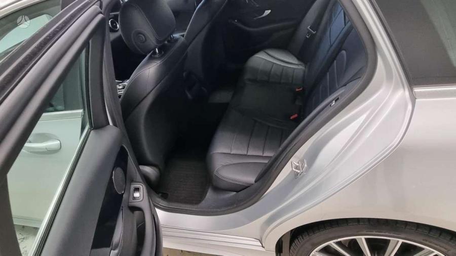 Grey Mercedes-Benz C 250 2015 in Radviliskis, with an engine capacity of 2.14 L and mileage of 670 thousand km for 7500 €, photo 10 on AUTOMOTO.COM.LV