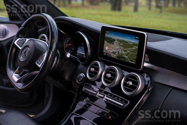 Grey Mercedes-Benz C 250 2015 in Gulbene, with an engine capacity of 2.20 L and mileage of 318 thousand km for 16200 €, photo 8 on AUTOMOTO.COM.LV