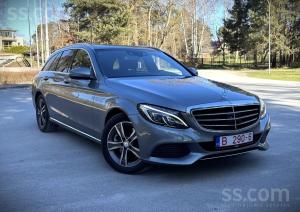 Серый Мерседес Ц 250 2015 в Юрмала, объемом двигателя 2.20 л и пробегом 250 тыс. км за 12500 €, фото 5 на AUTOMOTO.COM.LV