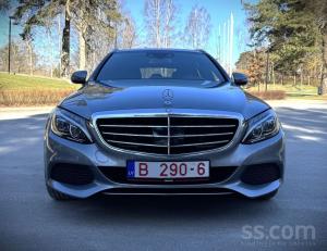 Серый Мерседес Ц 250 2015 в Юрмала, объемом двигателя 2.20 л и пробегом 250 тыс. км за 12500 €, фото 11 на AUTOMOTO.COM.LV