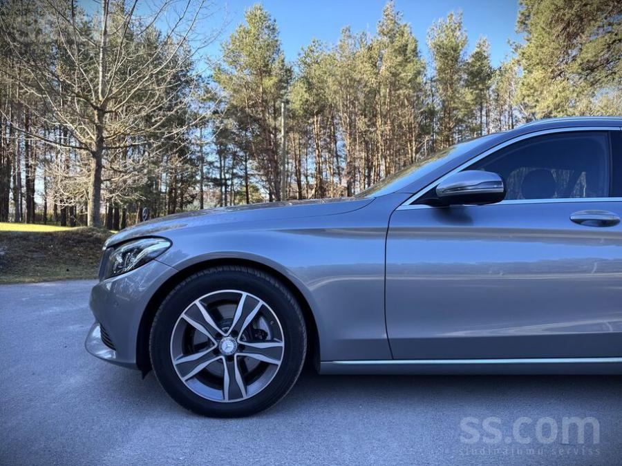 Серый Мерседес Ц 250 2015 в Юрмала, объемом двигателя 2.20 л и пробегом 250 тыс. км за 12500 €, фото 14 на AUTOMOTO.COM.LV