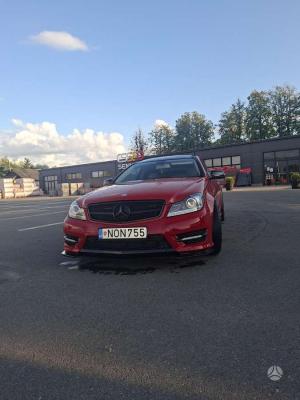 Sarkans Mercedes-Benz C 250 2012 Kalvarija, ar dzinēja tilpumu 1.80 L un nobraukumu 190 tūkst. km par 8000 €, foto 5 vietnē AUTOMOTO.COM.LV