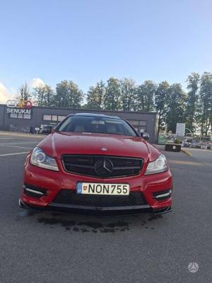 Sarkans Mercedes-Benz C 250 2012 Kalvarija, ar dzinēja tilpumu 1.80 L un nobraukumu 190 tūkst. km par 8000 €, foto 12 vietnē AUTOMOTO.COM.LV