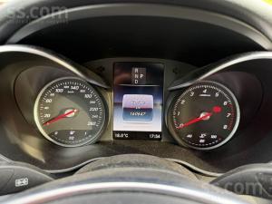 Красный Мерседес Ц 250 2018 в Рига, объемом двигателя 2.00 л и пробегом 161 тыс. км за 22900 €, фото 15 на AUTOMOTO.COM.LV