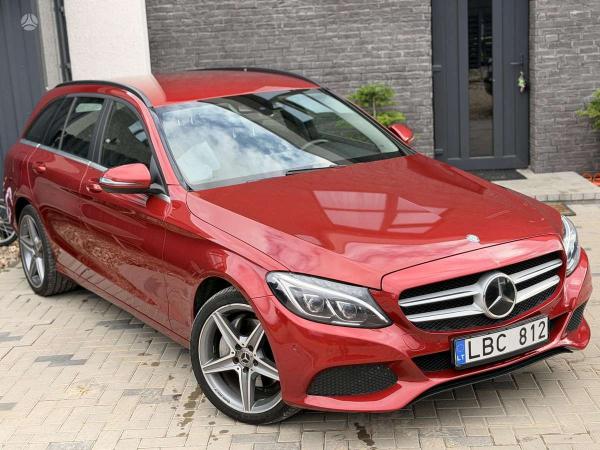 Red Mercedes-Benz C 250 2015 in Vilnius, with an engine capacity of 2.14 L and mileage of 315 thousand km for 9500 €, photo 1 on AUTOMOTO.COM.LV