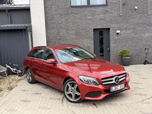 Red Mercedes-Benz C 250 2015 in Vilnius, with an engine capacity of 2.14 L and mileage of 315 thousand km for 9500 €, photo 4 on AUTOMOTO.COM.LV