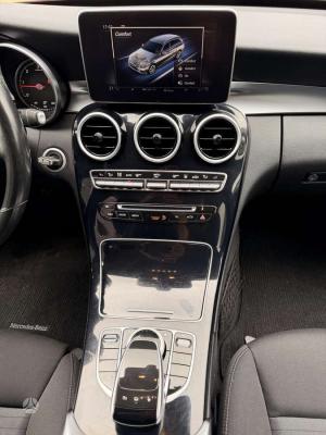Red Mercedes-Benz C 250 2015 in Vilnius, with an engine capacity of 2.14 L and mileage of 315 thousand km for 9500 €, photo 17 on AUTOMOTO.COM.LV