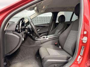 Red Mercedes-Benz C 250 2015 in Vilnius, with an engine capacity of 2.14 L and mileage of 315 thousand km for 9500 €, photo 19 on AUTOMOTO.COM.LV