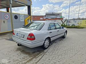 Mercedes-Benz C 250 1995 Šilalė, ar dzinēja tilpumu 2.50 L un nobraukumu 300 tūkst. km par 1500 €, foto 7 vietnē AUTOMOTO.COM.LV