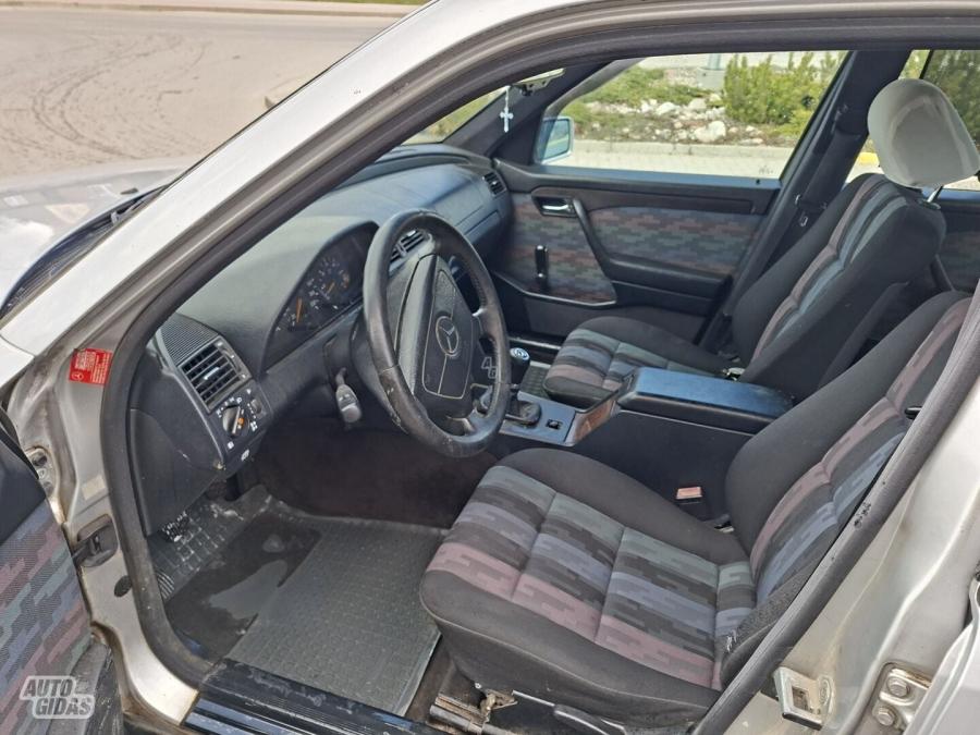 Mercedes-Benz C 250 1995 Šilalė, ar dzinēja tilpumu 2.50 L un nobraukumu 300 tūkst. km par 1500 €, foto 11 vietnē AUTOMOTO.COM.LV