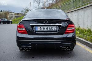 Мерседес Ц 250 2012 в Вильнюс, объемом двигателя 1.80 л и пробегом 266 тыс. км за 8800 €, фото 6 на AUTOMOTO.COM.LV
