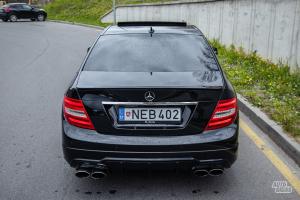Мерседес Ц 250 2012 в Вильнюс, объемом двигателя 1.80 л и пробегом 266 тыс. км за 8800 €, фото 7 на AUTOMOTO.COM.LV
