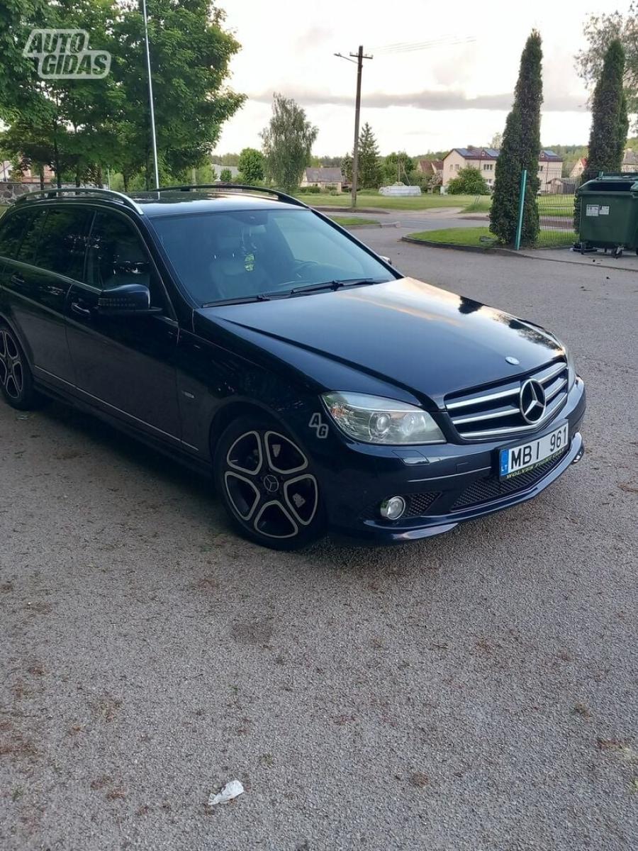 Mercedes-Benz C 250 2010 Ukmergė, ar dzinēja tilpumu 2.10 L un nobraukumu 357 tūkst. km par 4300 €, foto 4 vietnē AUTOMOTO.COM.LV