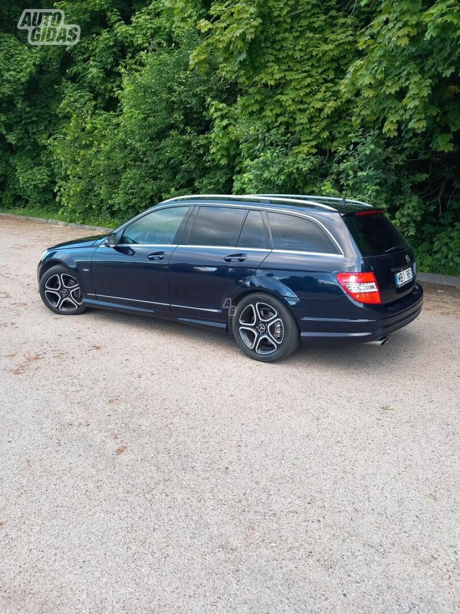 Mercedes-Benz C 250 2010 Ukmergė, ar dzinēja tilpumu 2.10 L un nobraukumu 357 tūkst. km par 4300 €, foto 13 vietnē AUTOMOTO.COM.LV