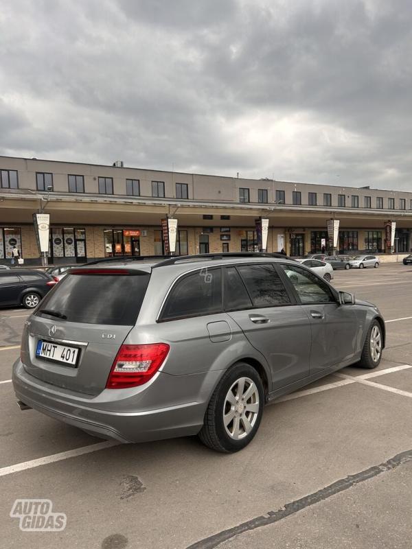 Mercedes-Benz C 250 2011 Jonava, ar dzinēja tilpumu 3.00 L un nobraukumu 540 tūkst. km par 3499 €, foto 3 vietnē AUTOMOTO.COM.LV